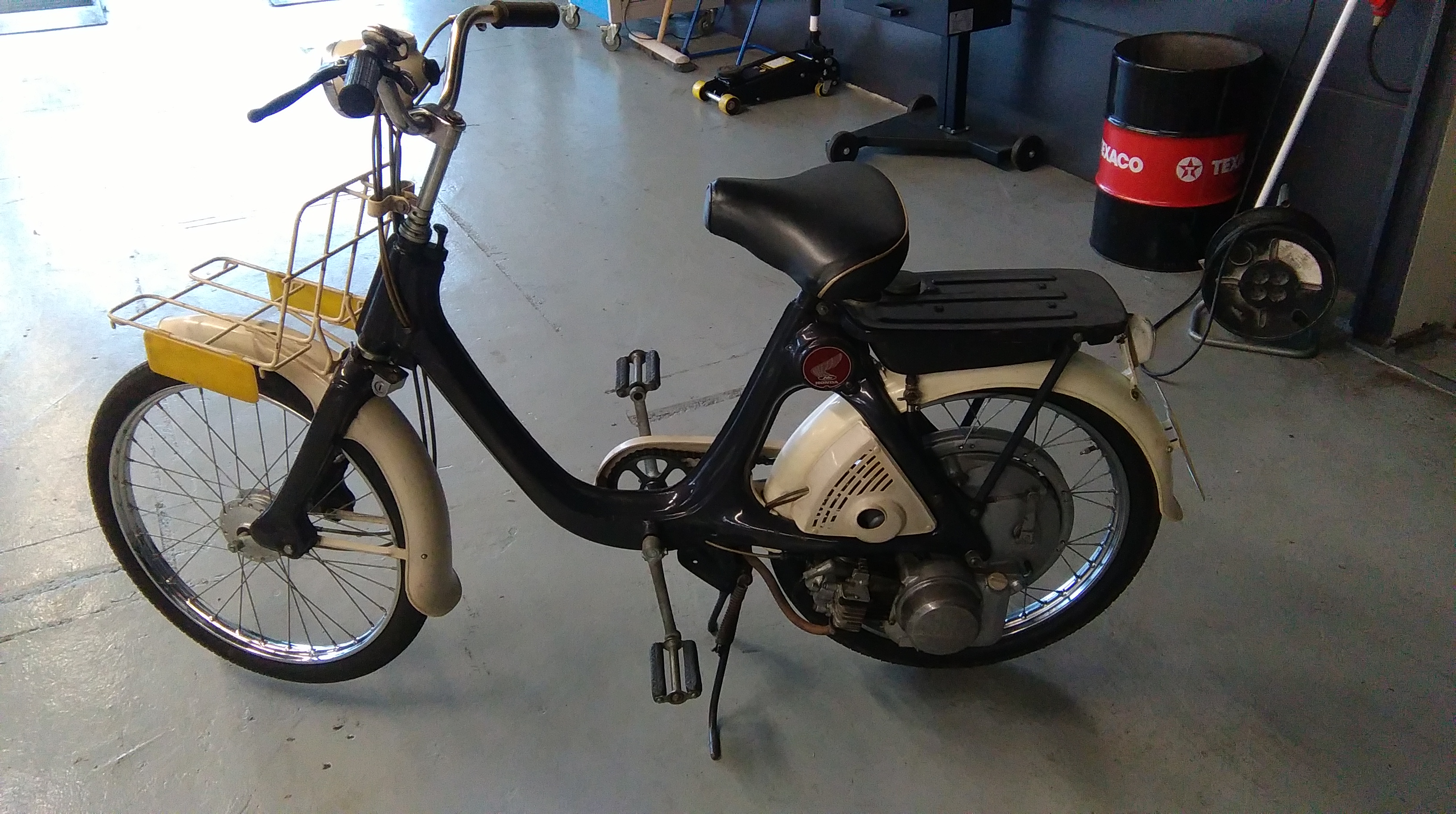 P-50 - Mian Autosevice